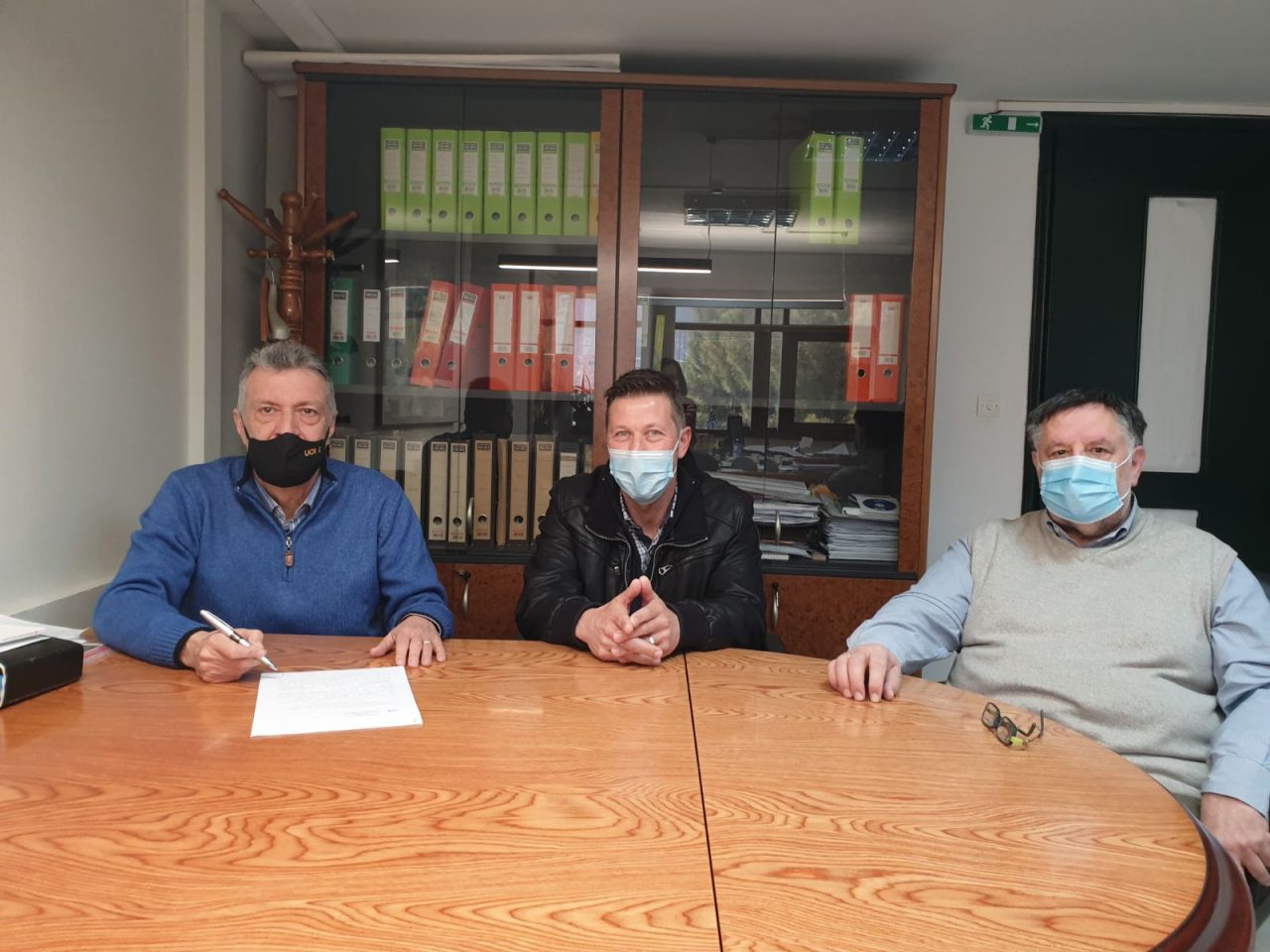 ΥΠΕΓΡΑΦΗ Η ΣΥΜΒΑΣΗ ΓΙΑ ΤΗΝ ΑΠΟΚΟΜΙΔΗ ΤΗΣ ΛΥΜΑΤΟΛΑΣΠΗΣ | Δημοτικό ...