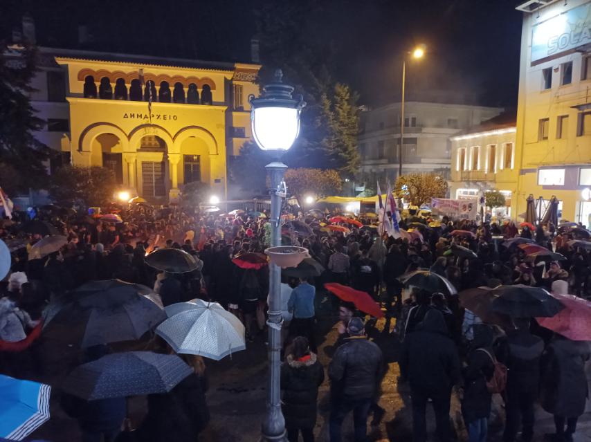 ΕΡΓΑΤΙΚΟ ΚΕΝΤΡΟ ΙΩΑΝΝΙΝΩΝ: “ΣΤΗΣ ΤΖΑΜΑΛΑΣ ΤΗ ΦΩΤΙΑ ΡΙΞΕ ΚΑΘΕ «ΜΑΣΚΑΡΑ ...